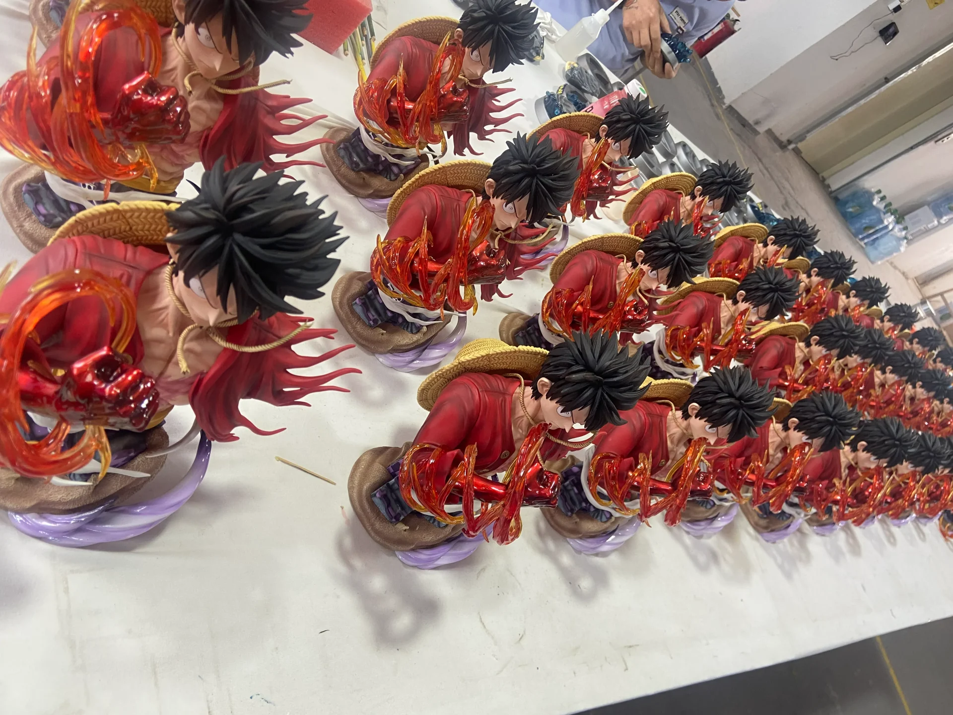 PRODUCTION UPDATE: Luffy Bust Statue - Evil Studio - GKLOOP