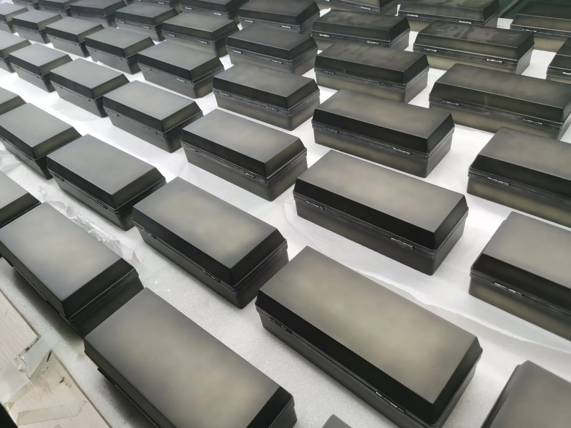 PRODUCTION UPDATE: TYPICAL SCENE STUDIO 1/1 SCALE TITAN INJECTION - GKLOOP